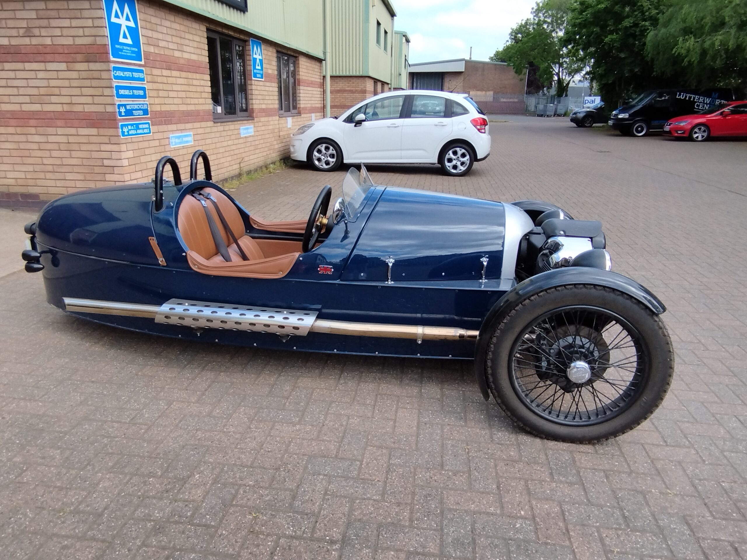 Classic Cars – Lutterworth MOT Centre
