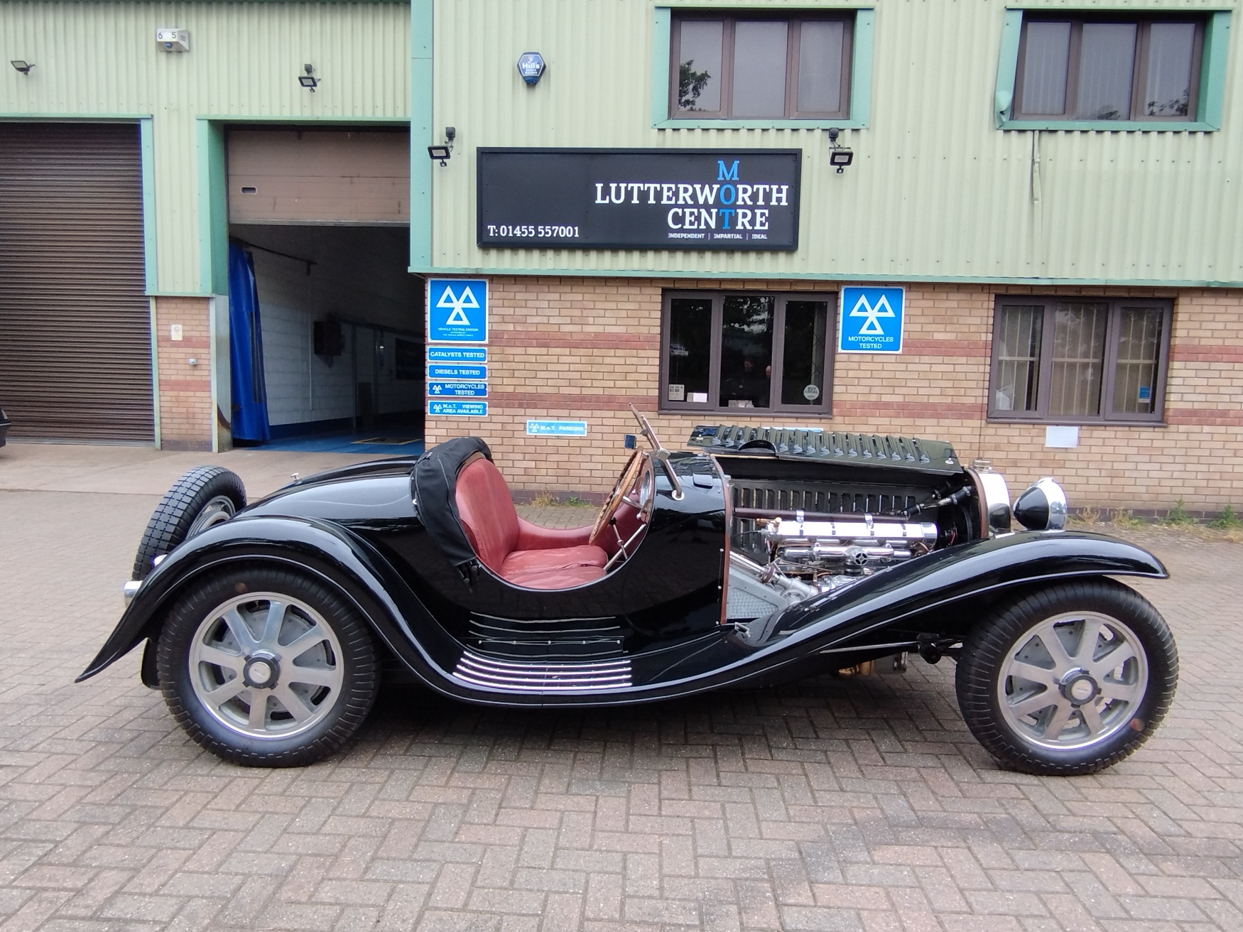 Classic Cars – Lutterworth MOT Centre